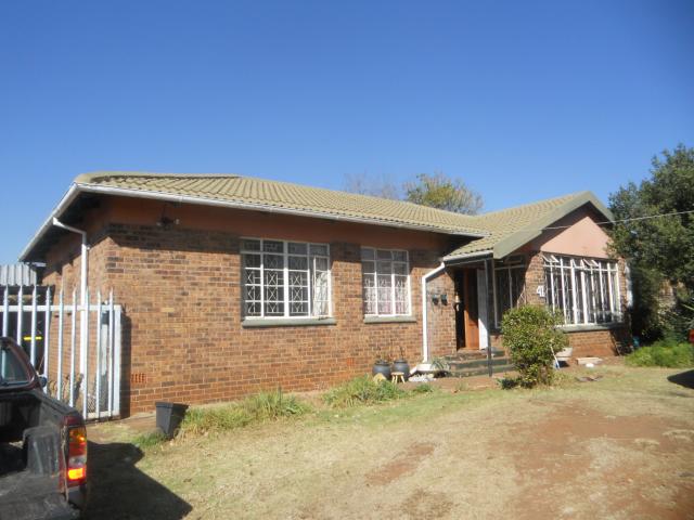Standard Bank EasySell 4 Bedroom House for Sale in Springs