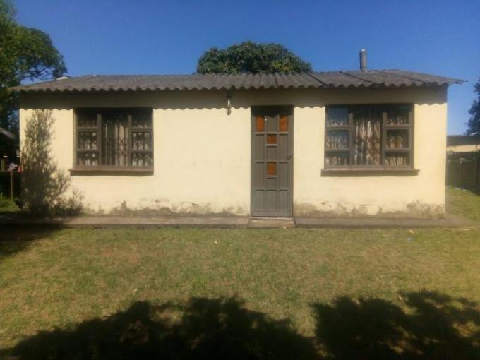 Standard Bank EasySell 2 Bedroom House for Sale in Esikhawin