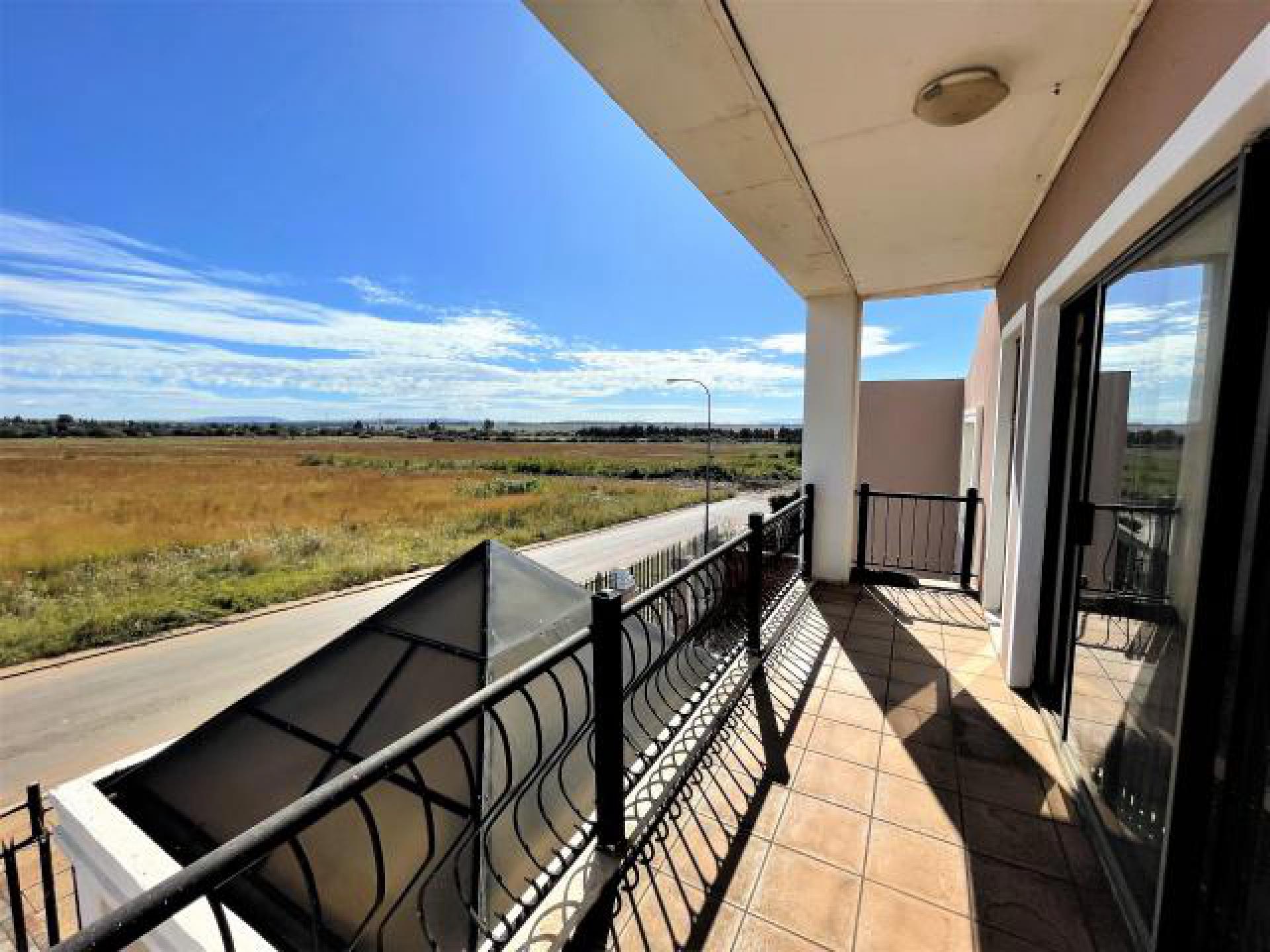 Standard Bank EasySell 5 Bedroom House for Sale in Rust Ter