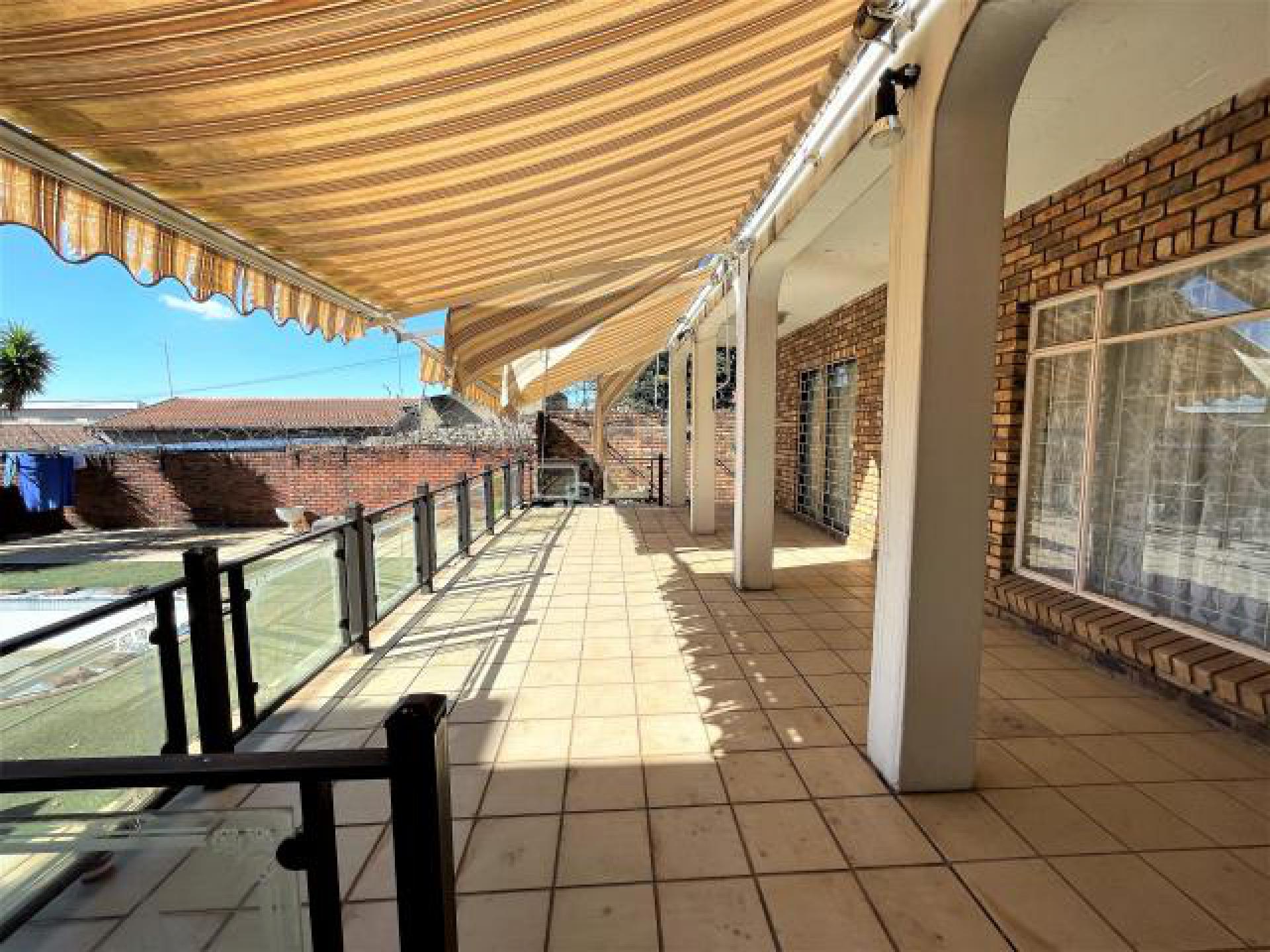 Standard Bank EasySell 5 Bedroom House for Sale in Rust Ter