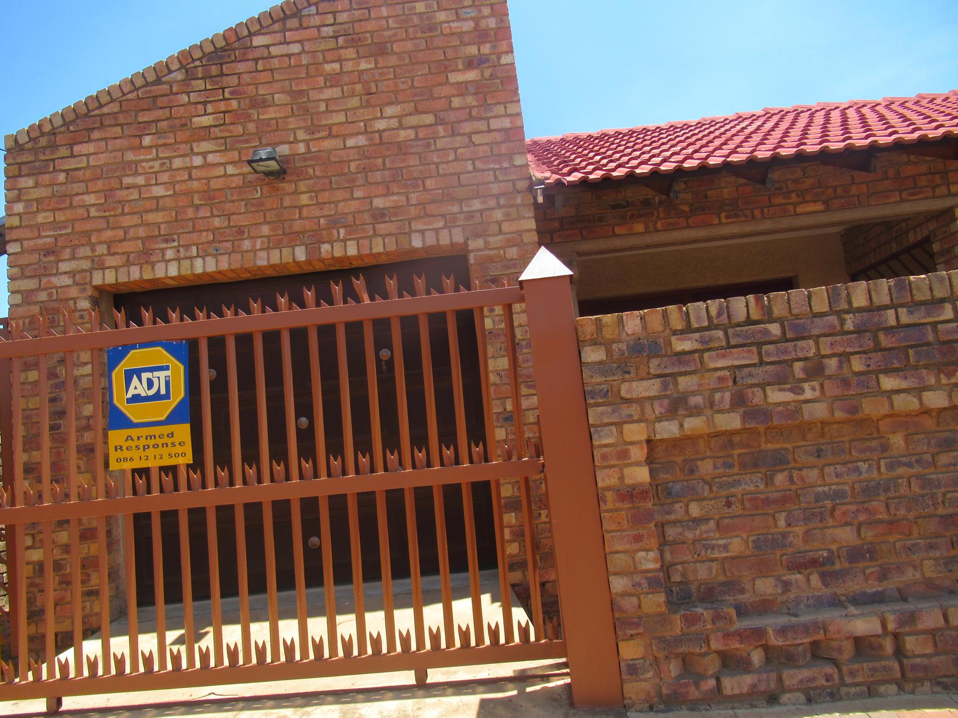 3 Bedroom House for Sale For Sale in Mabopane - MR328862 - M