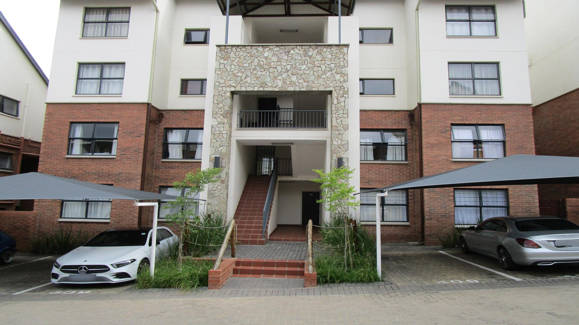 3 Bedroom Apartment for Sale For Sale in Kyalami Hills - Pri