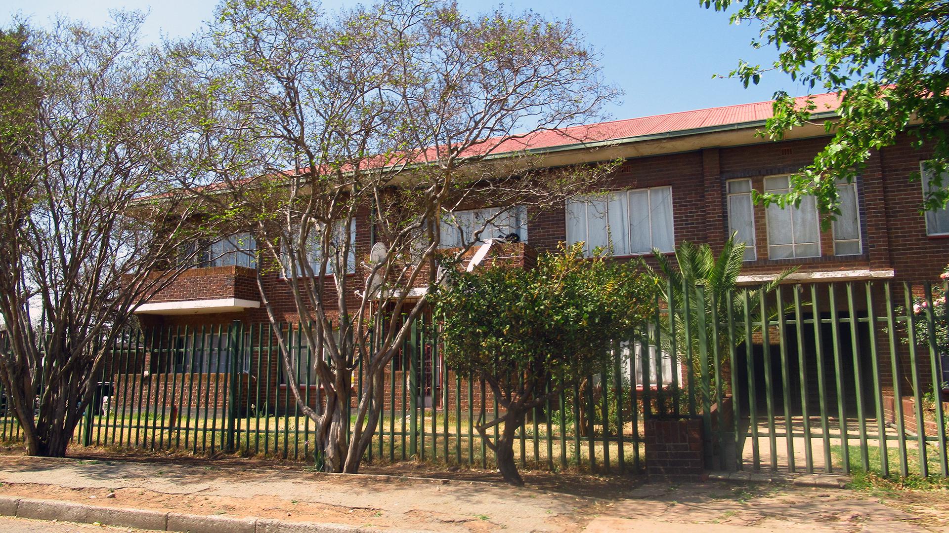 Standard Bank EasySell 2 Bedroom House for Sale in Germiston