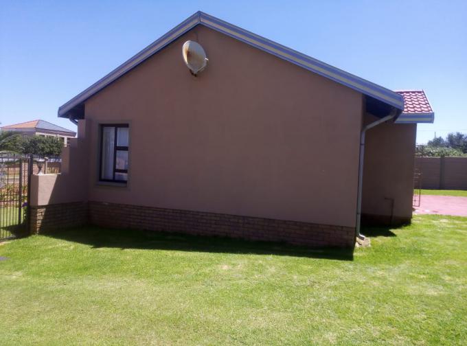 Houses For Sale in Palm Ridge - MyRoof.co.za