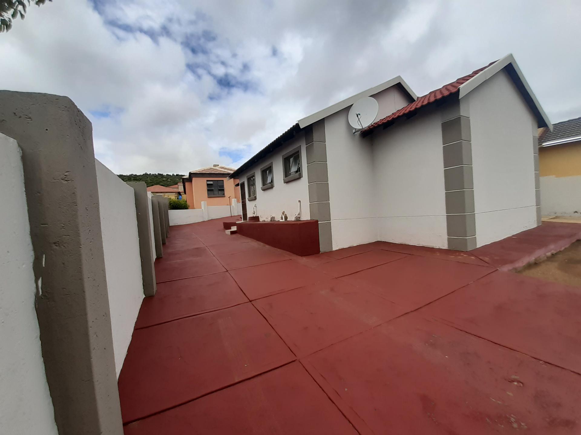 3 Bedroom House for Sale For Sale in Mabopane - MR434922 - M