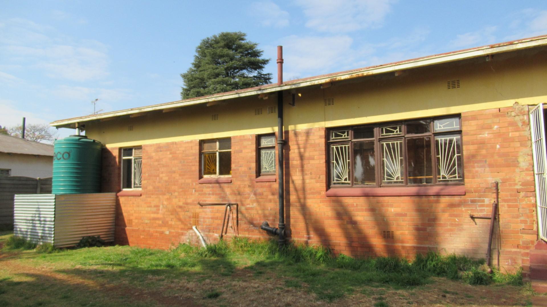 3 Bedroom House for Sale For Sale in Daggafontein - Home Sel