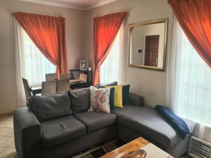 Standard Bank EasySell 2 Bedroom Freehold Residence for Sale