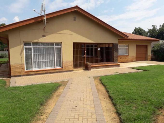 3 Bedroom House for Sale For Sale in Leeudoringstad - MR5078