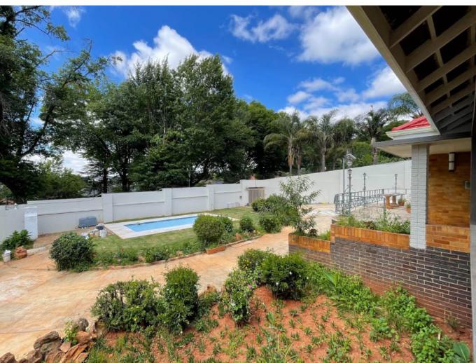 4 Bedroom House for Sale and to Rent For Sale in Cyrildene