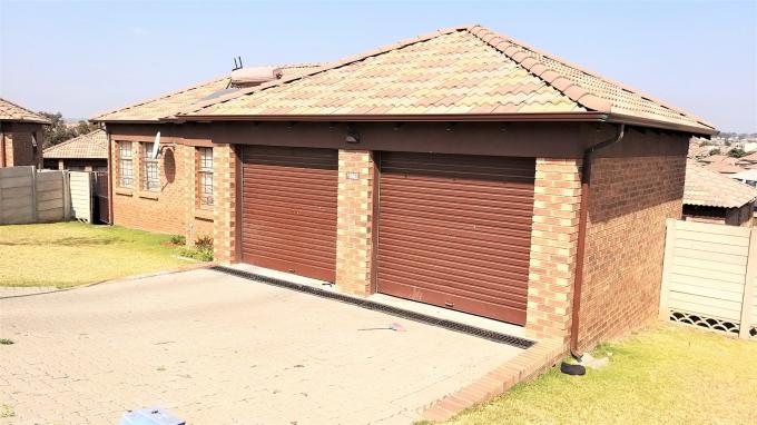 Houses For Sale in Thatchfield Hills Estate - MyRoof.co.za