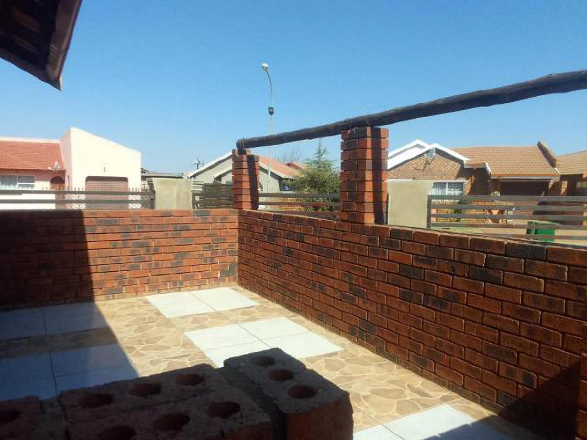 Standard Bank EasySell 3 Bedroom House for Sale in Evaton