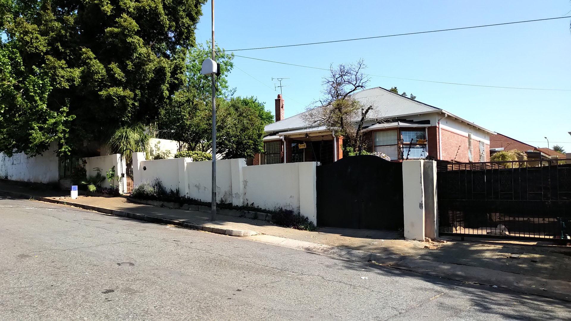 Nedbank Repossessed House for Sale in Kensington - JHB - MR5