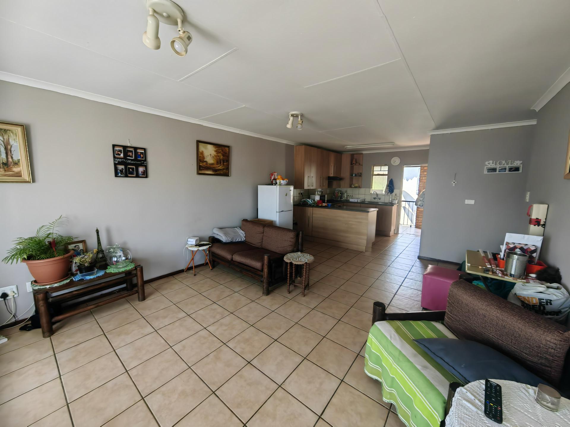 2 Bedroom Apartment for Sale For Sale in Pierre van Ryneveld