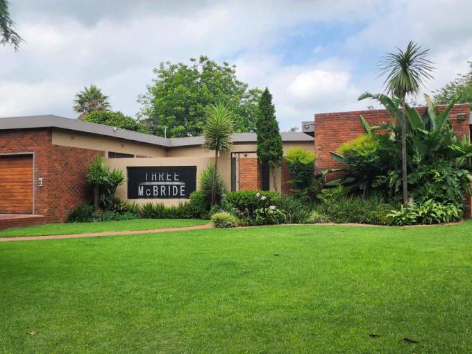 4 Bedroom House for Sale For Sale in Brackenhurst - MR543484