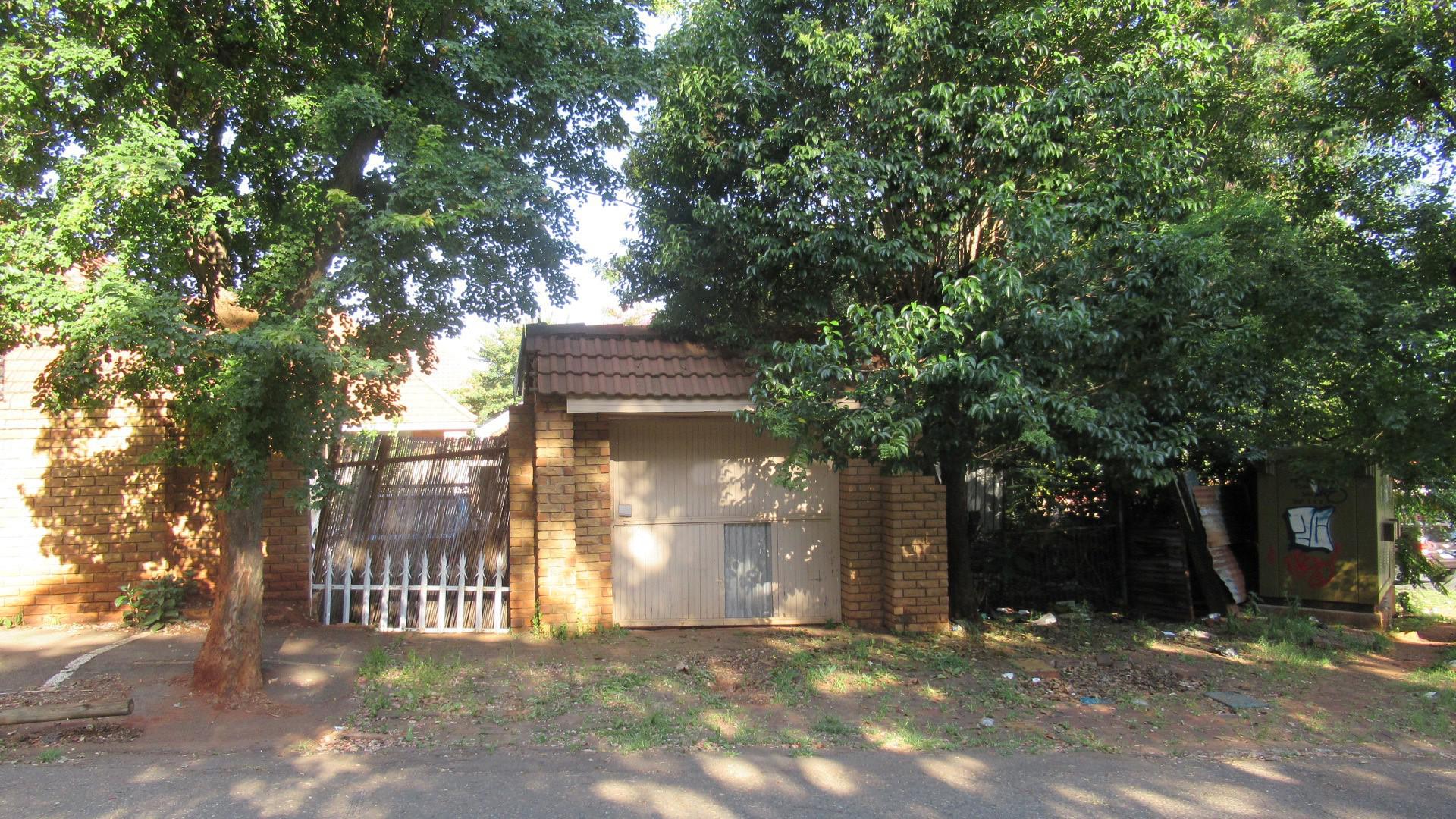 Nedbank Repossessed House for Sale in Cyrildene - MR548792