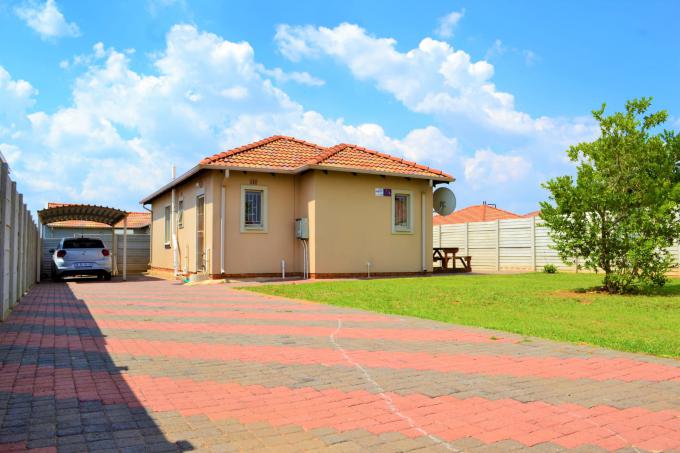 3 Bedroom House for Sale For Sale in Alberton - MR559303 - M