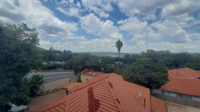 5 Bedroom Apartment for Sale For Sale in Cyrildene - MR56050