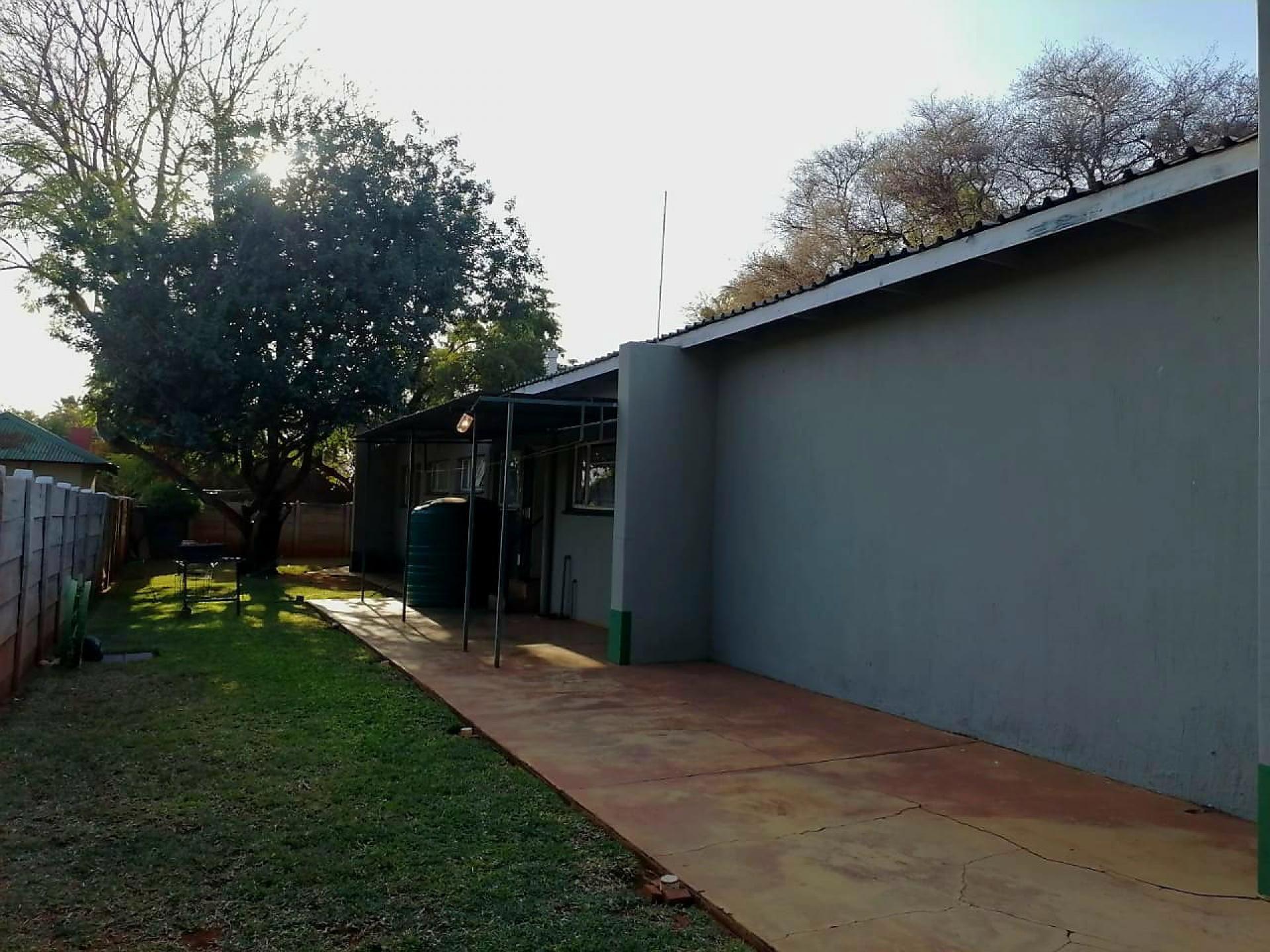 4 Bedroom House for Sale For Sale in Impala Park (Mokopane)