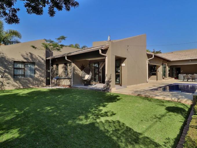 4 Bedroom House for Sale For Sale in Marais Steyn Park - MR5