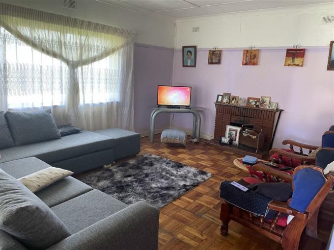 3 Bedroom House for Sale For Sale in Vierfontein - MR566009
