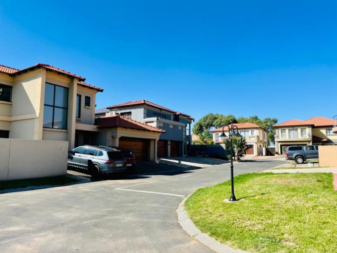 Houses For Sale in Wattville - MyRoof.co.za