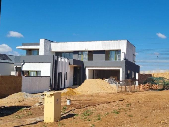 4 Bedroom House for Sale For Sale in Midstream Estate - MR57