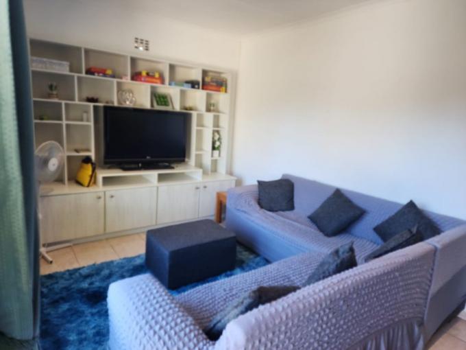 1 Bedroom Apartment To Rent In George South Property To Re 1-bedroom-apartment-to-rent-in-george-south-property-to-re