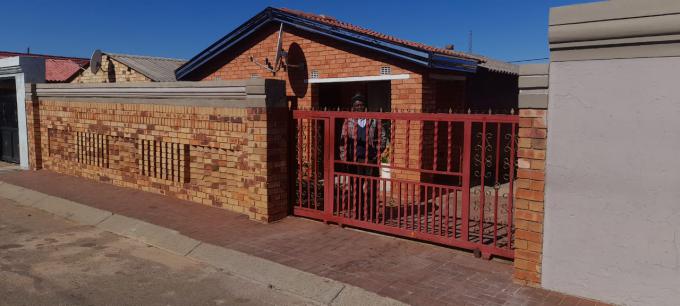 House - MR580672 - MyRoof