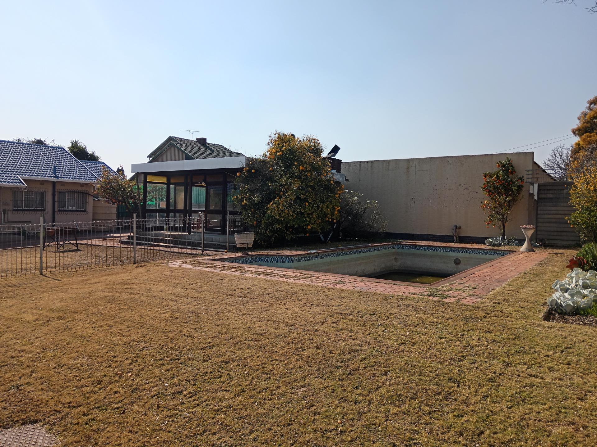 3 Bedroom House for Sale For Sale in Elspark - MR583515 - My