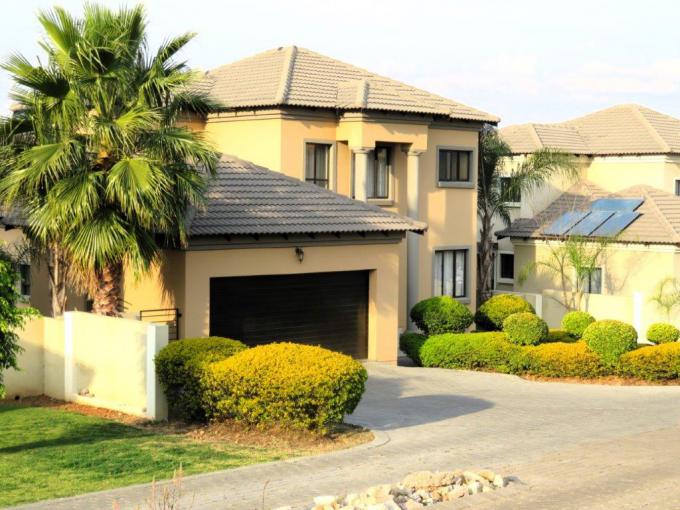 3 Bedroom House for Sale For Sale in Thatchfield Hills Estat