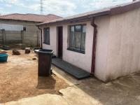 2 Bedroom House for Sale For Sale in Mofolo Central - MR5927