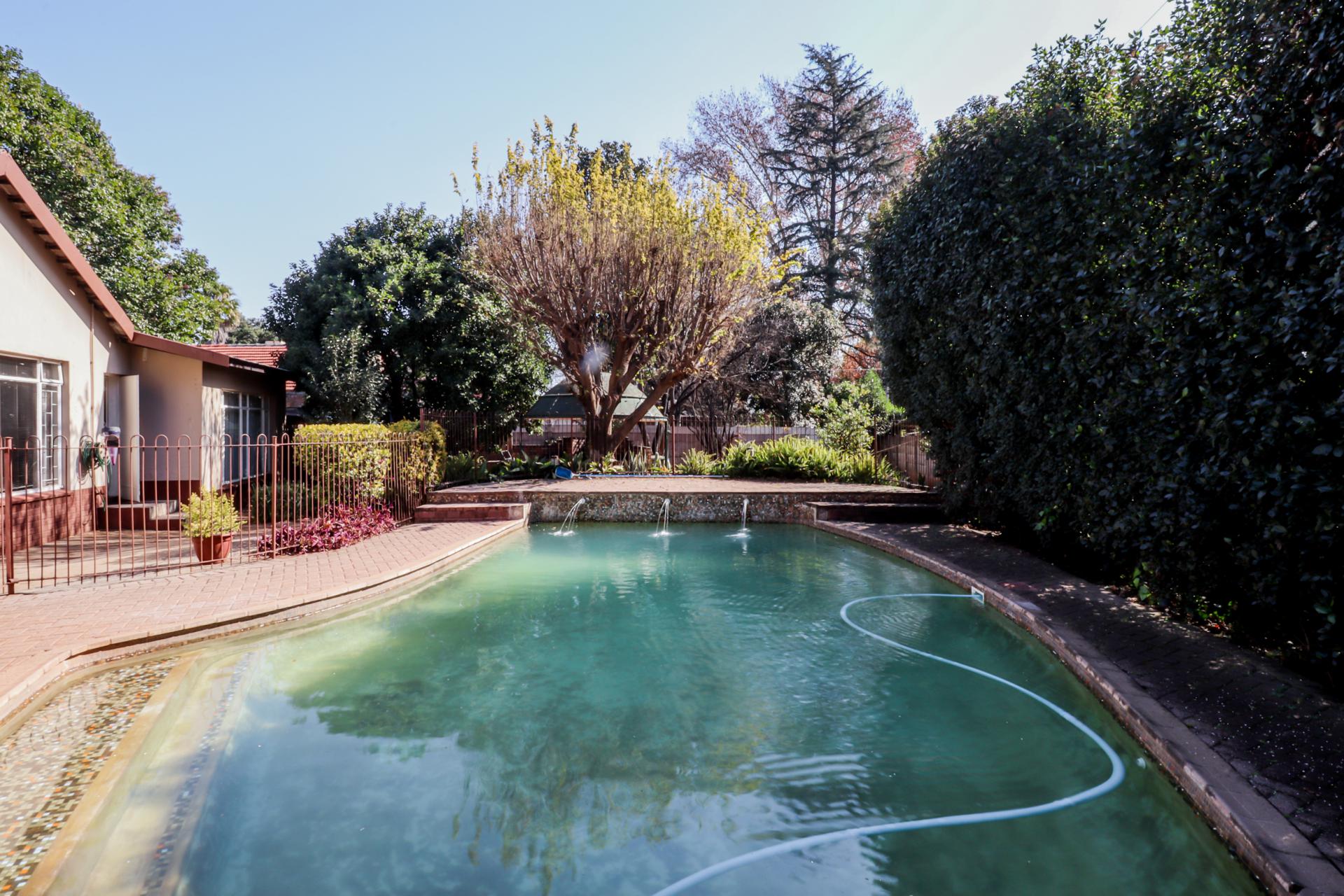 4 Bedroom House for Sale For Sale in Wierdapark - MR593866