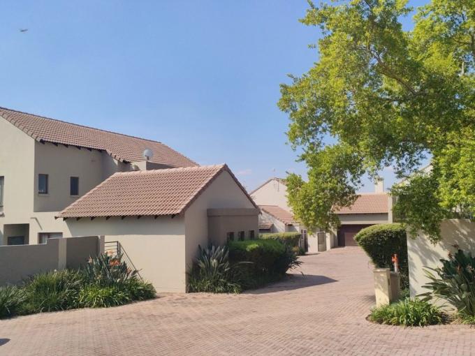 3 Bedroom Simplex for Sale For Sale in Midstream Estate - MR