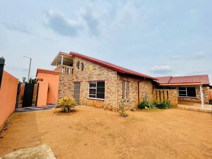 Houses For Sale in Spruitview - MyRoof.co.za