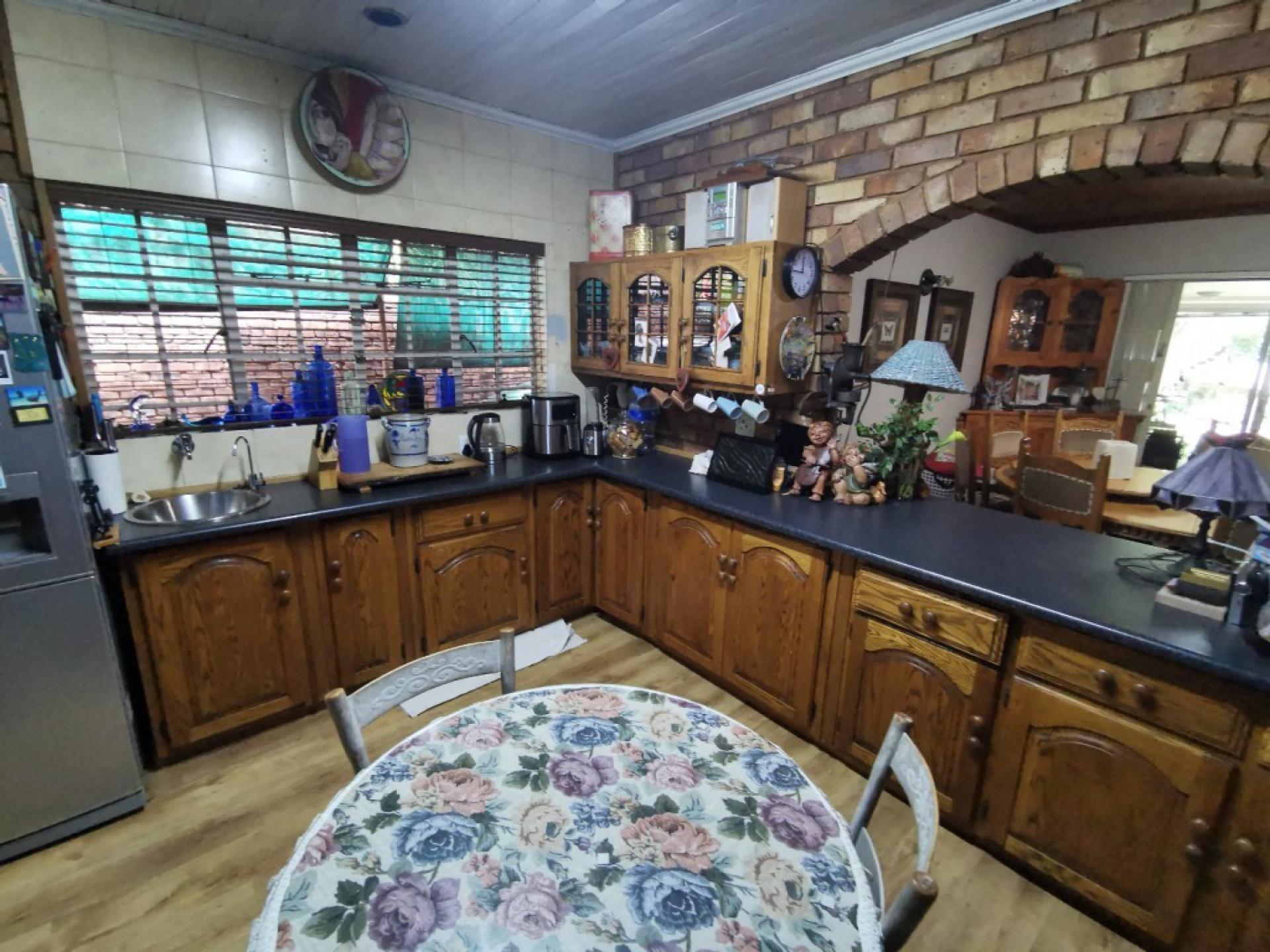 5 Bedroom House for Sale For Sale in Amandasig - MR609407