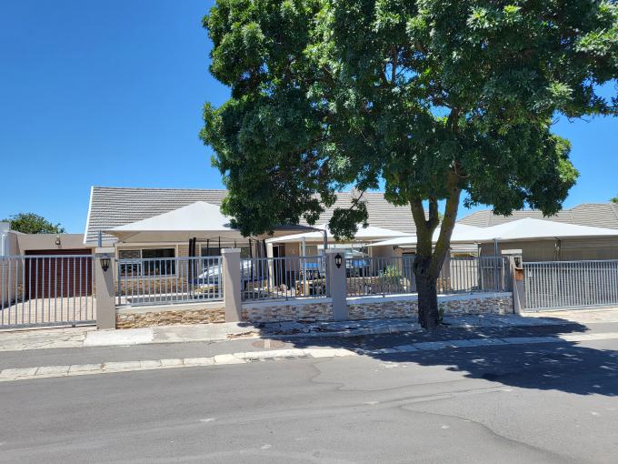 Houses For Sale in Parow North - MyRoof.co.za