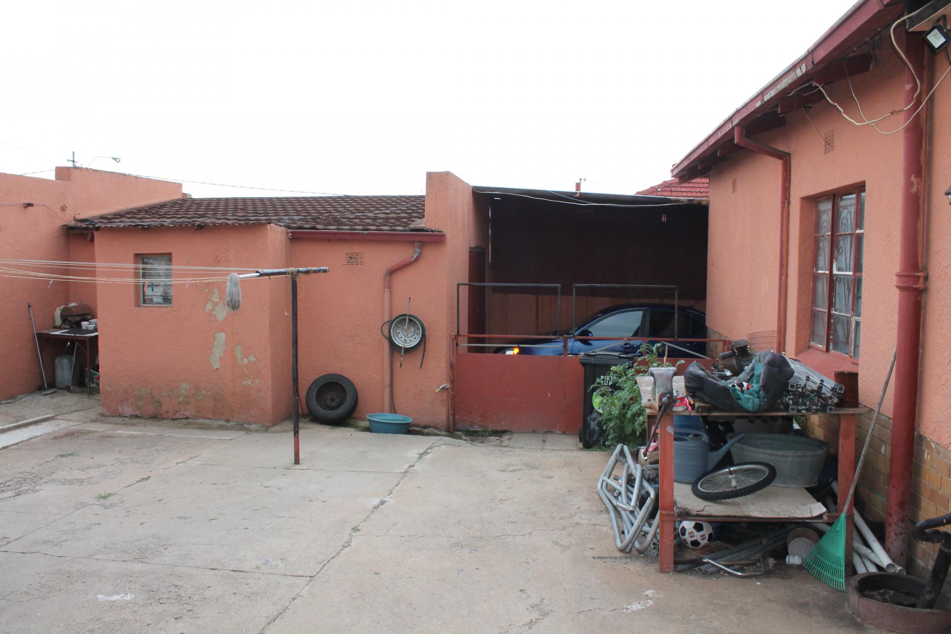 3 Bedroom House for Sale For Sale in Newlands - JHB - MR6118