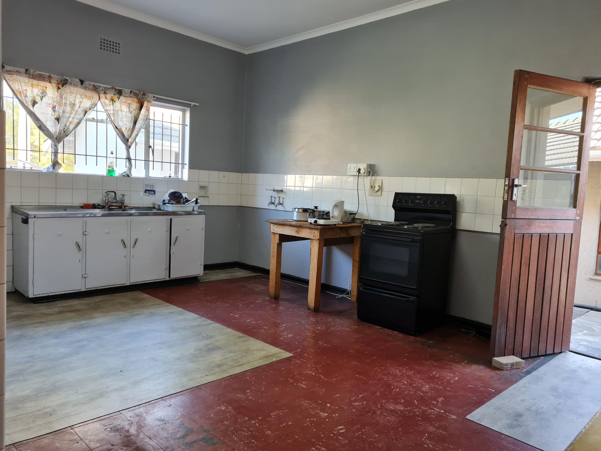 4 Bedroom House for Sale For Sale in Parow North - MR612951