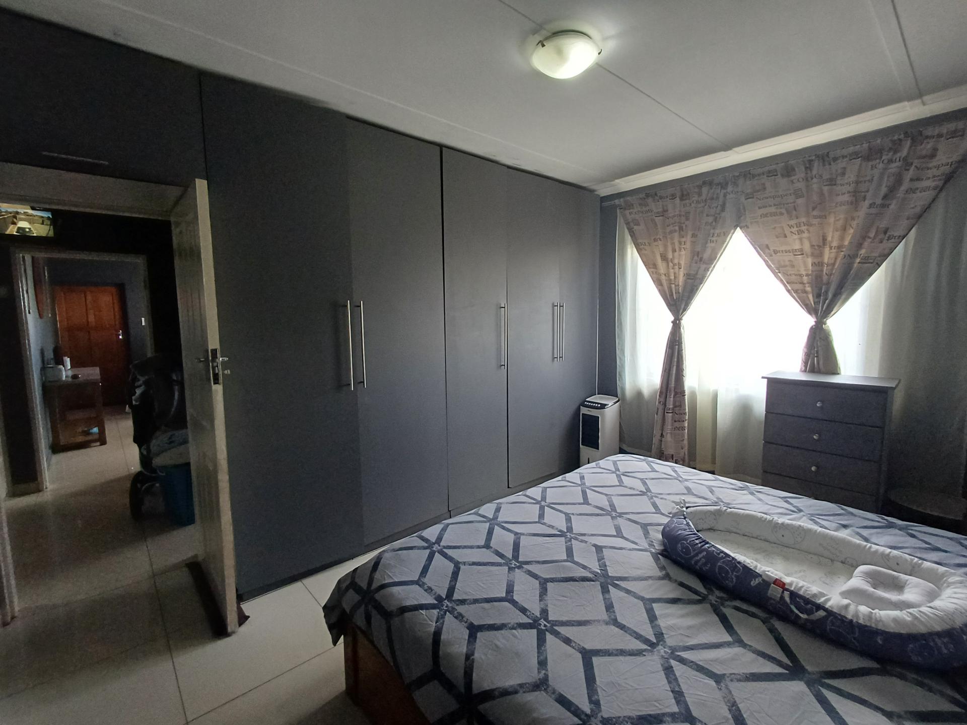 3 Bedroom House for Sale For Sale in Bosmont - MR613677 - My