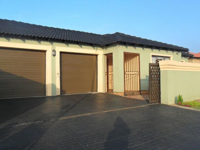 3 Bedroom House for Sale For Sale in Spruitview - MR613862