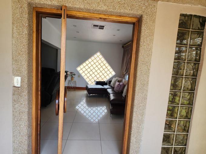 Houses For Sale in Erasmia - MyRoof.co.za
