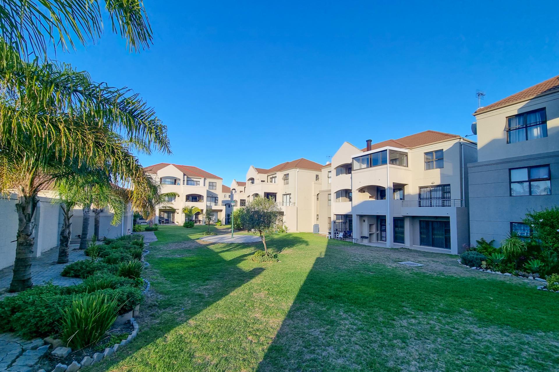 2 Bedroom Apartment for Sale For Sale in Vredekloof - MR6192