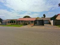 3 Bedroom House for Sale For Sale in Rhodesfield - MR626145