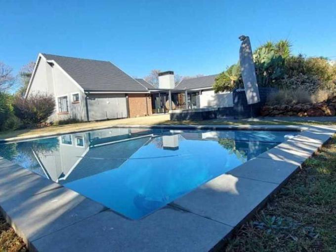 4 Bedroom House for Sale For Sale in Randhart - MR632158 - M