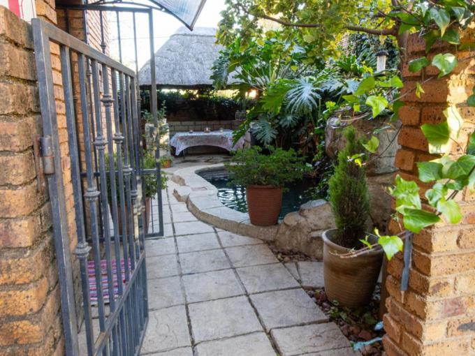 Property For Sale in New Redruth - MyRoof.co.za