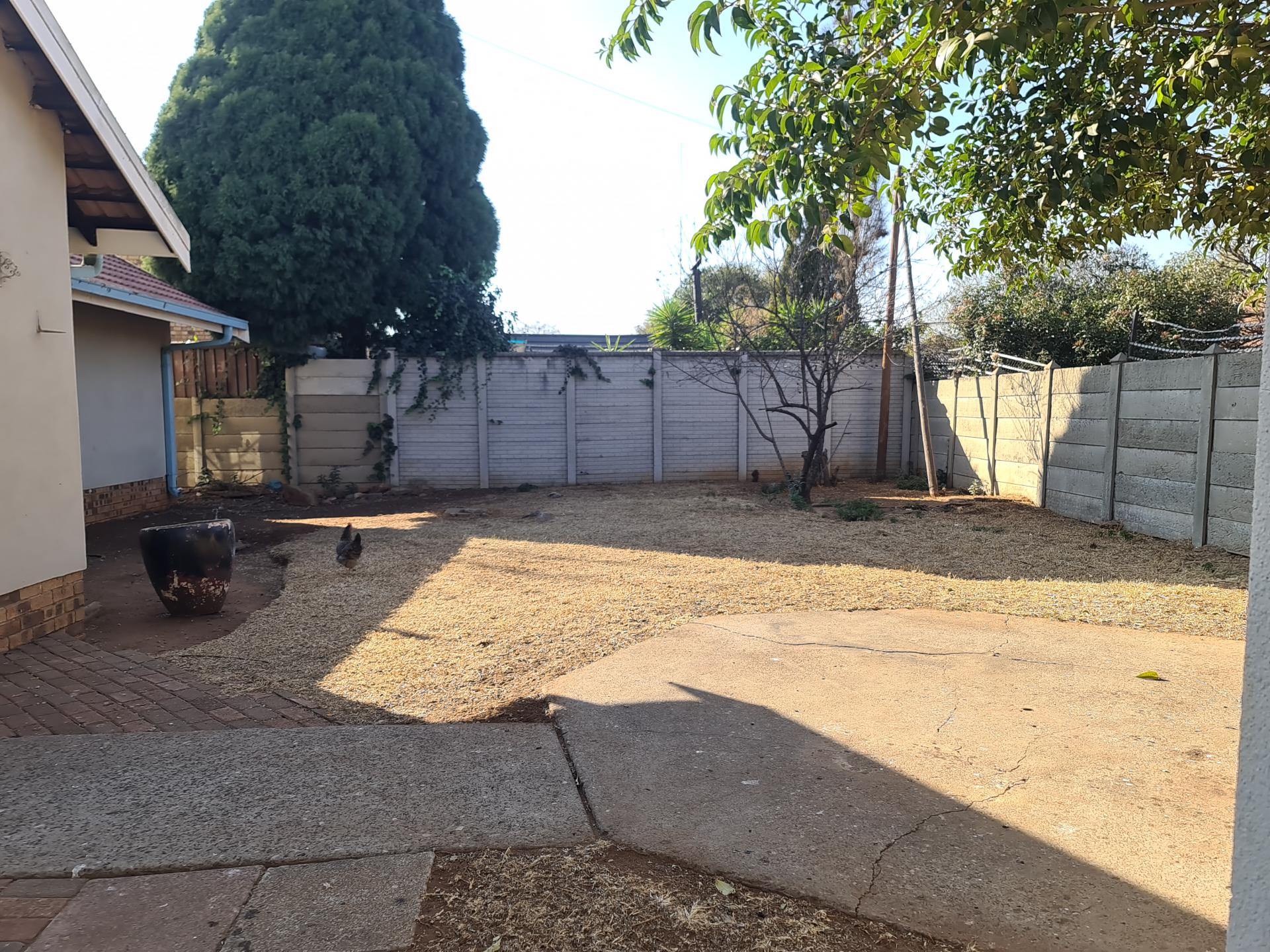 Standard Bank EasySell 3 Bedroom House for Sale in Vaalpark