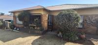 4 Bedroom House for Sale For Sale in Primrose - MR655063 - M