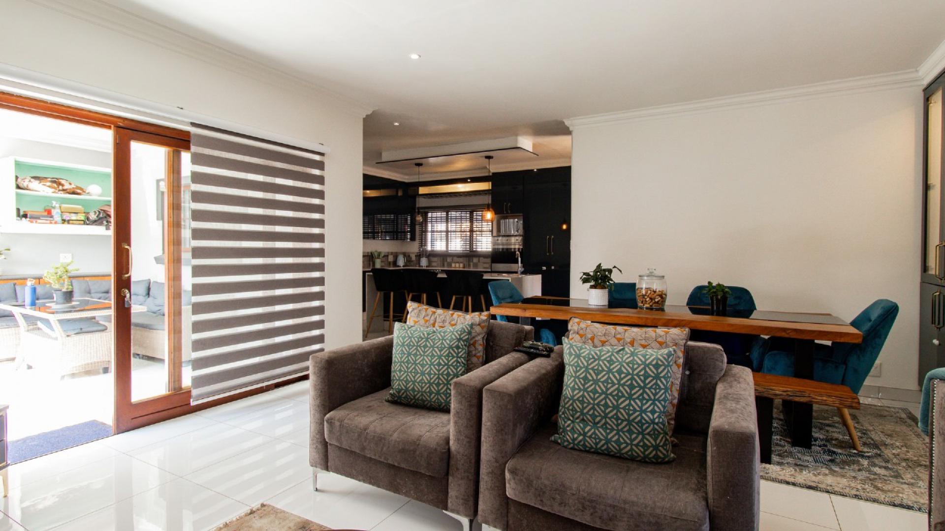 4 Bedroom House for Sale For Sale in Thatchfield Glen - MR65