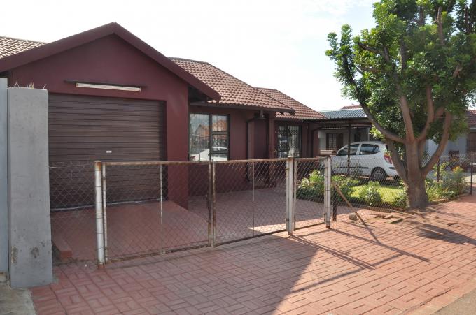 Houses For Sale in Rustenburg North - MyRoof.co.za