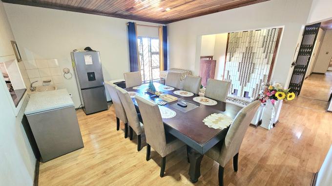 4 Bedroom House for Sale For Sale in Laudium - MR671451 - My